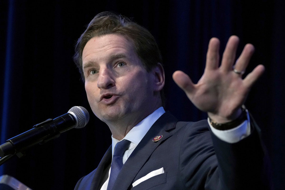 Dean Phillips, representante demócrata, aboga por una reforma que ponga ...