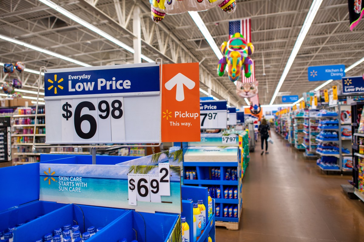 Los productos más asequibles: comparando Walmart y Dollar Tree - La Opinión
