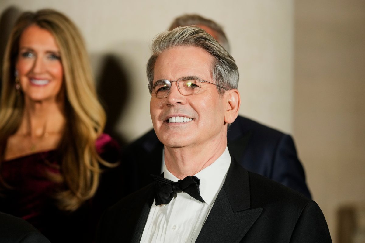 Senado confirma a Scott Bessent como secretario del Tesoro - La Opinión