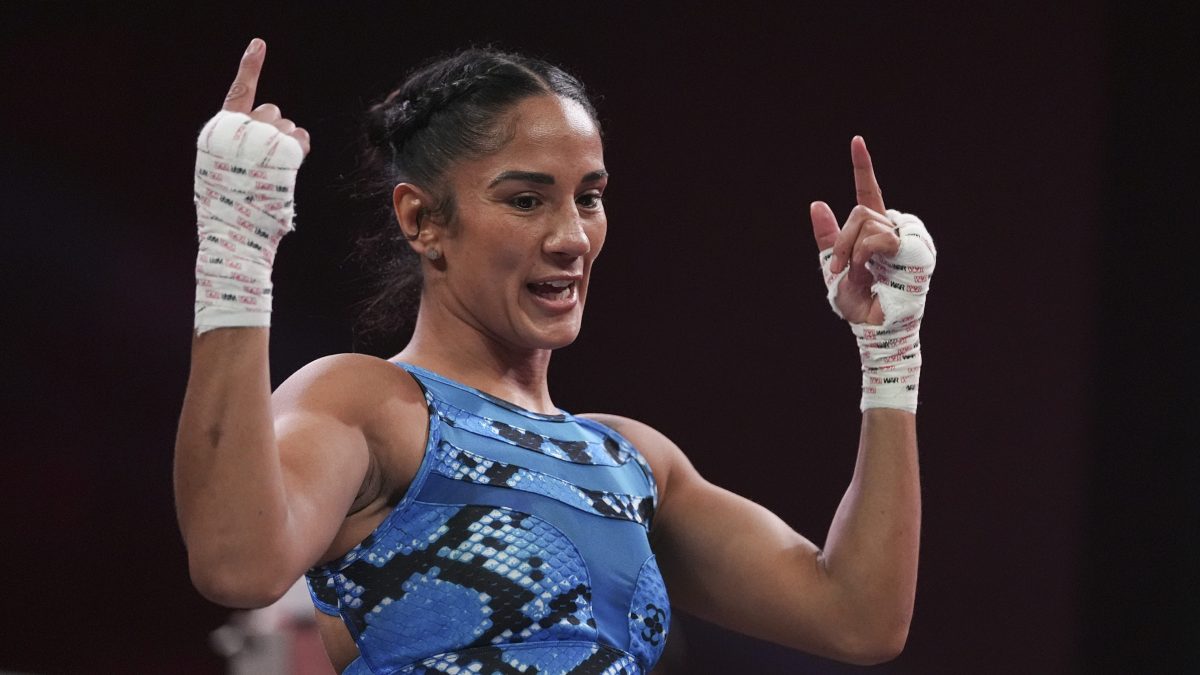 Amanda Serrano firma contrato de por vida con MVP - La Opinión