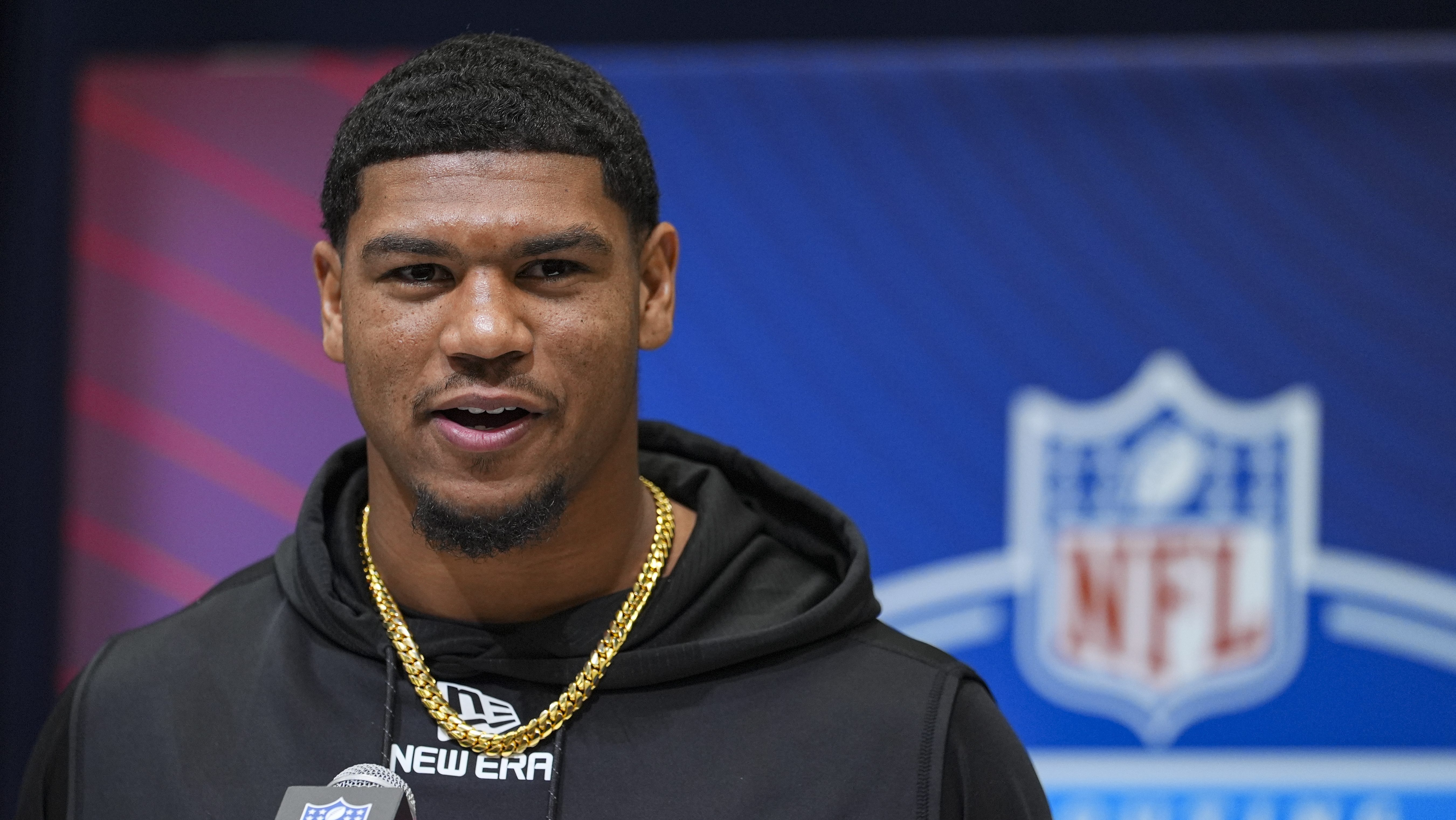 Sangre mexicana a la NFL: Elijah Arroyo es seleccionado en el Draft por ...