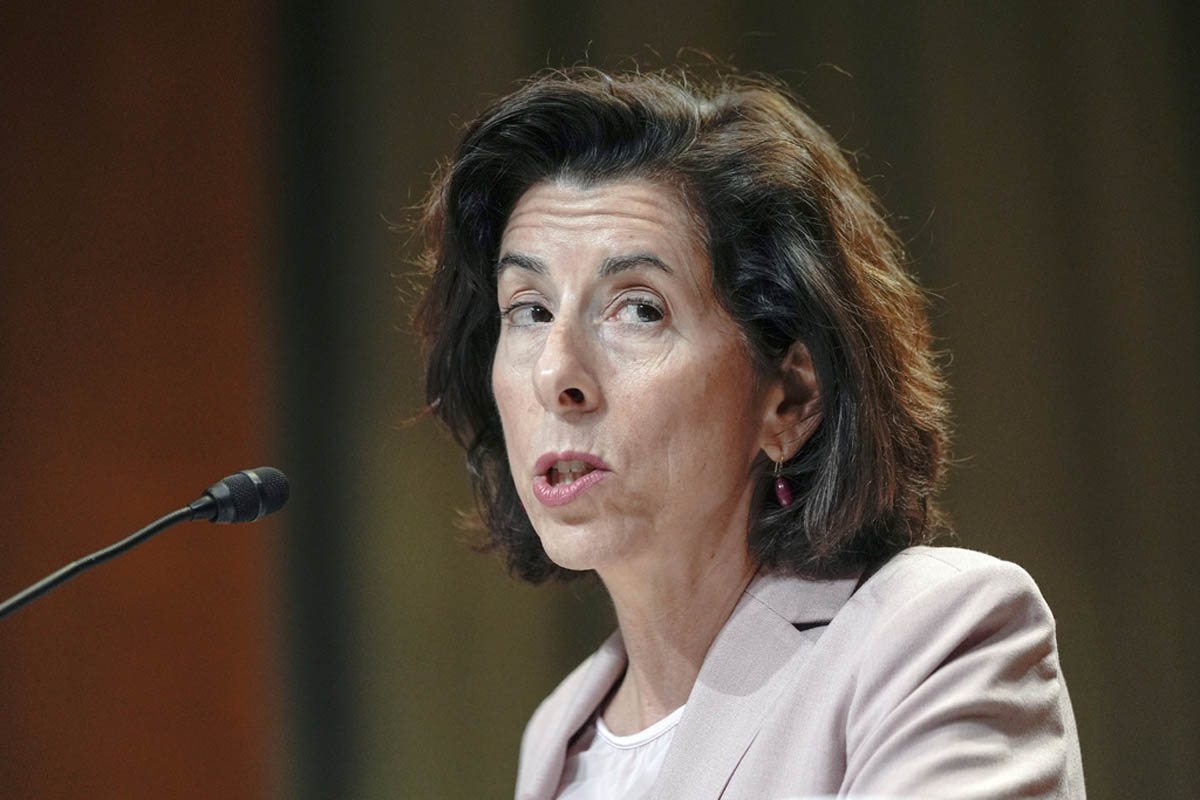 Gina Raimondo, exsecretaria de Comercio, reconoce interés por competir ...