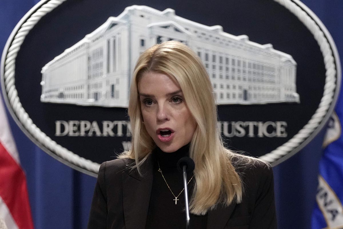 La fiscal general Pam Bondi descarta la búsqueda de Donald Trump de un ...