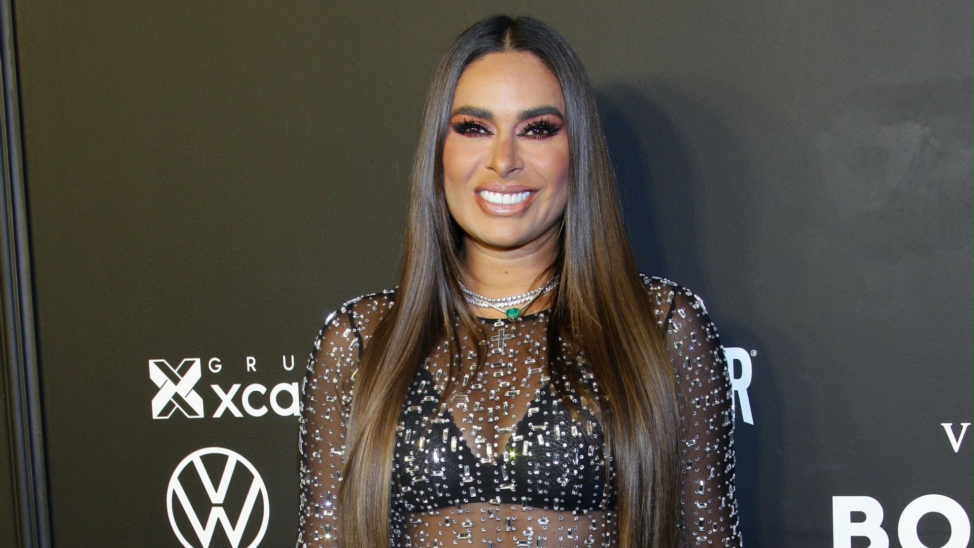 Galilea Montijo causó revuelo con un mini vestido animal print y botas - La Opinión