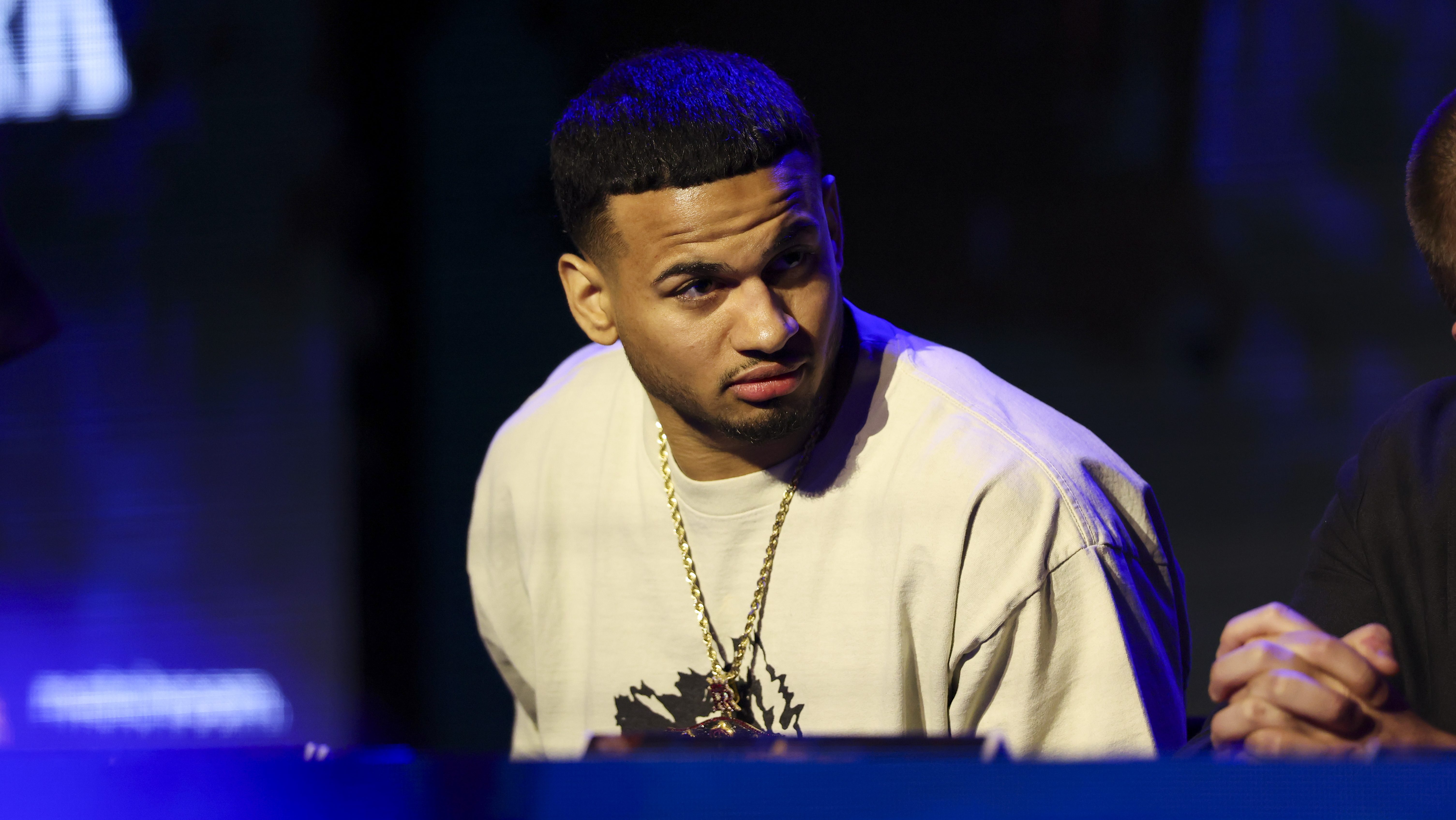 Rolly Romero espera que Crawford destroce a Canelo - La Opinión