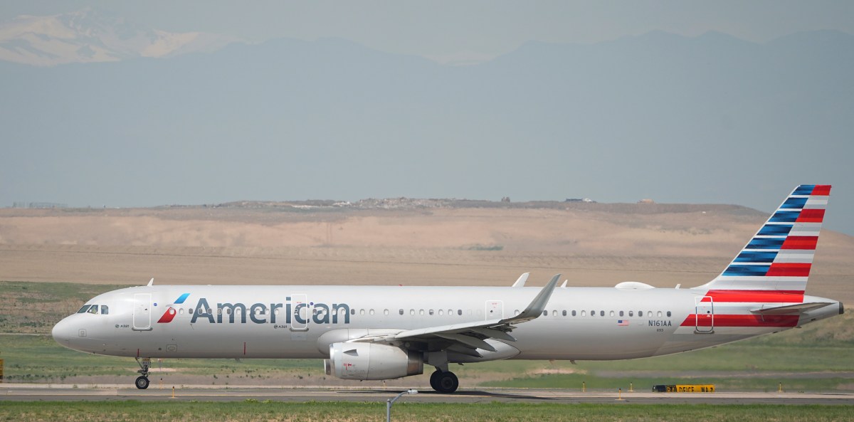 Vuelo de American Airlines regresa de emergencia a Las Vegas tras falla ...