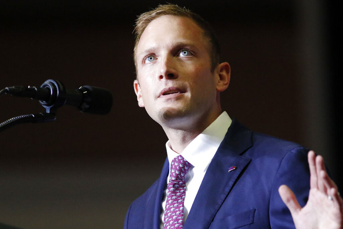 Max Miller, representante republicano, denuncia que un sujeto puso en ...