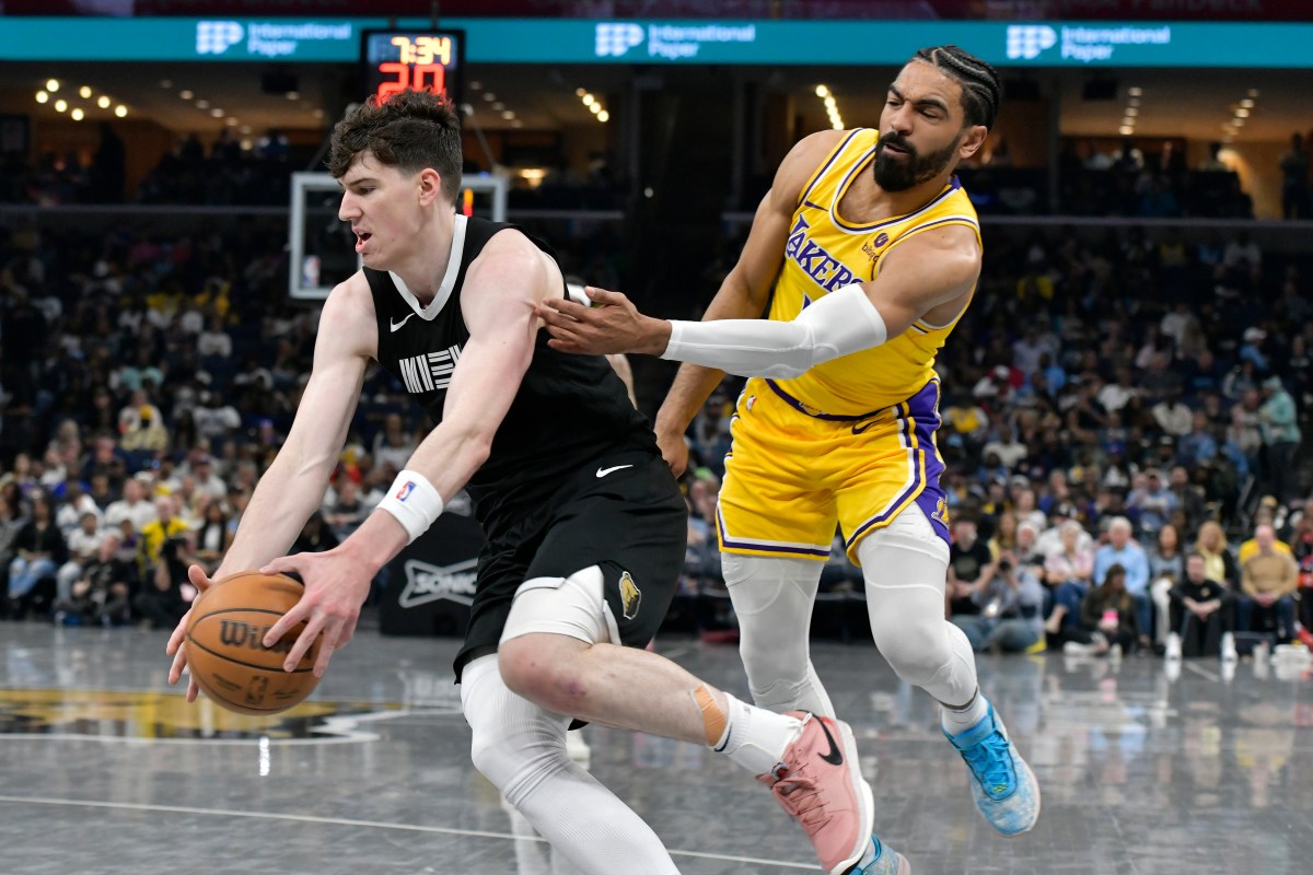 Los Lakers se mueven: llega Jake LaRavia y se despide Finney-Smith - La ...