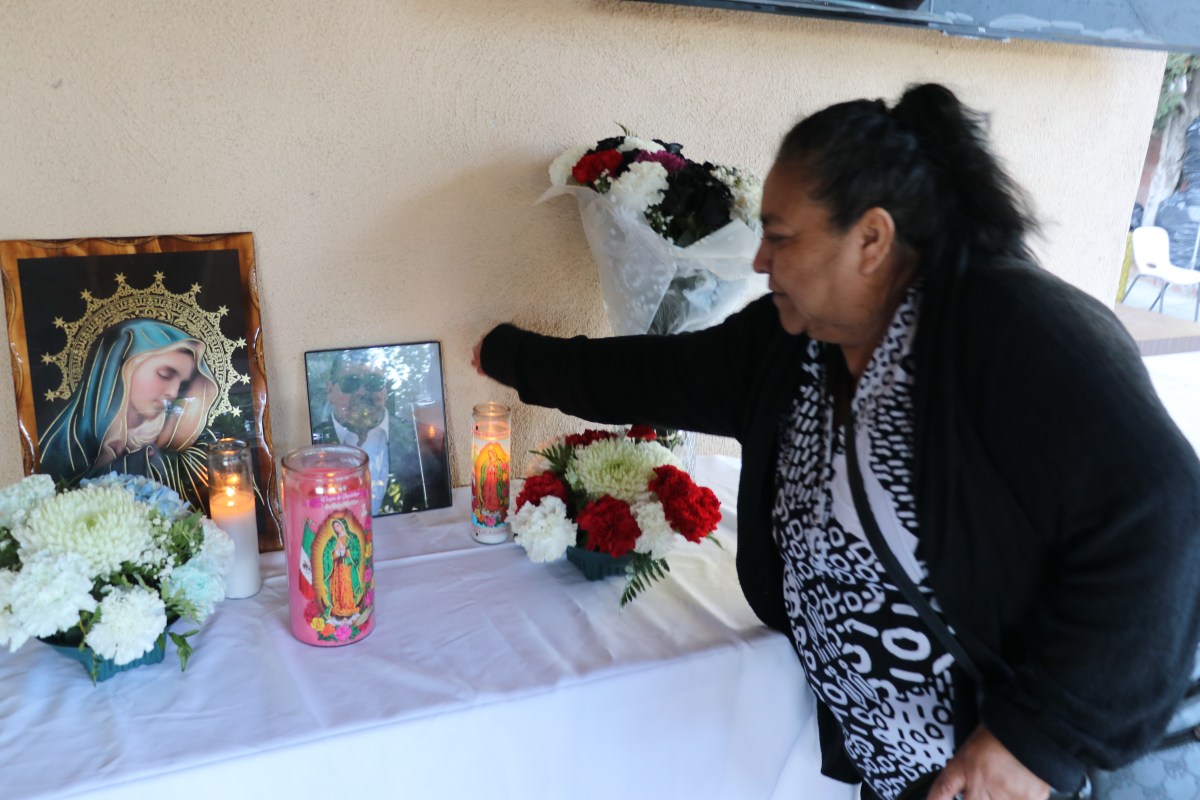 Familia mexicana llora la muerte de Ismael Ayala Uribe, de 39 años ...