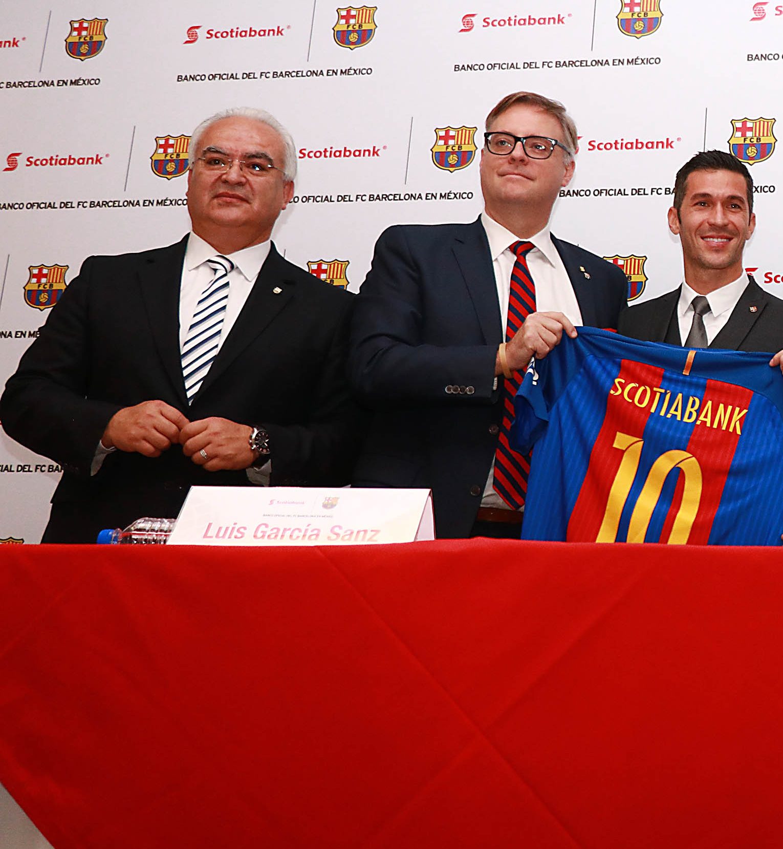 Luis Omar Tapia aclaró que su salida de TV Azteca fue por cuestión ...