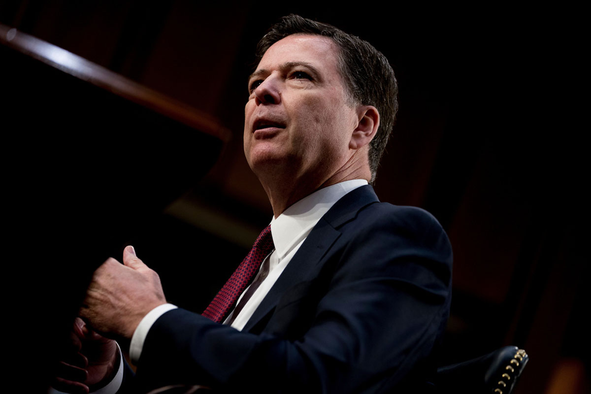 James Comey, exdirector del FBI, afirma que él y su familia no se ...