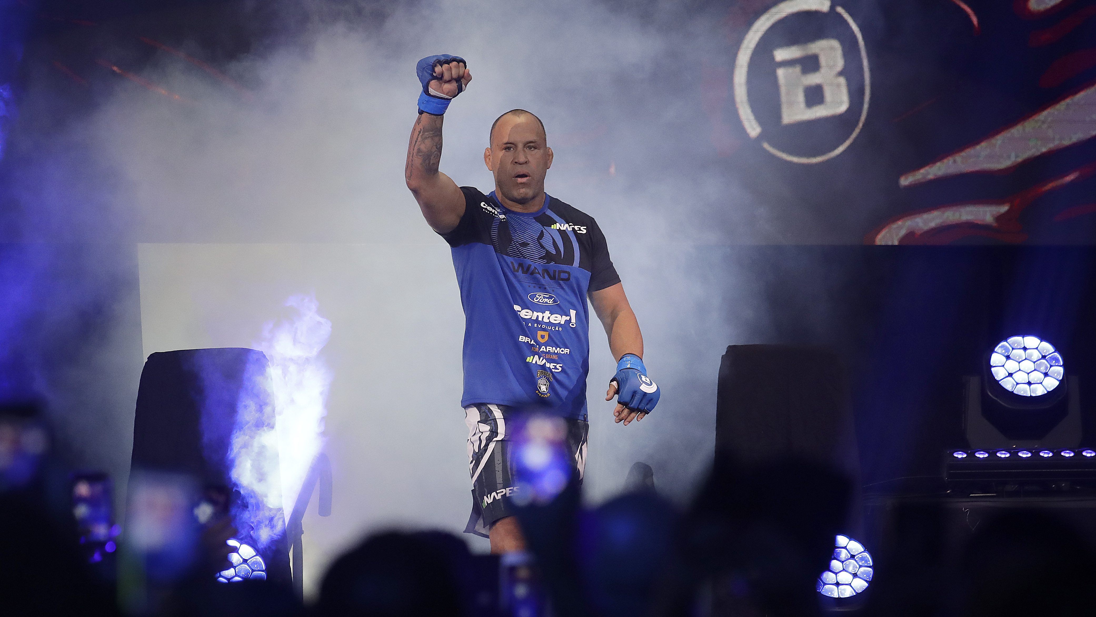 Agresor de Wanderlei Silva le pide disculpas tras noquearlo - La Opinión