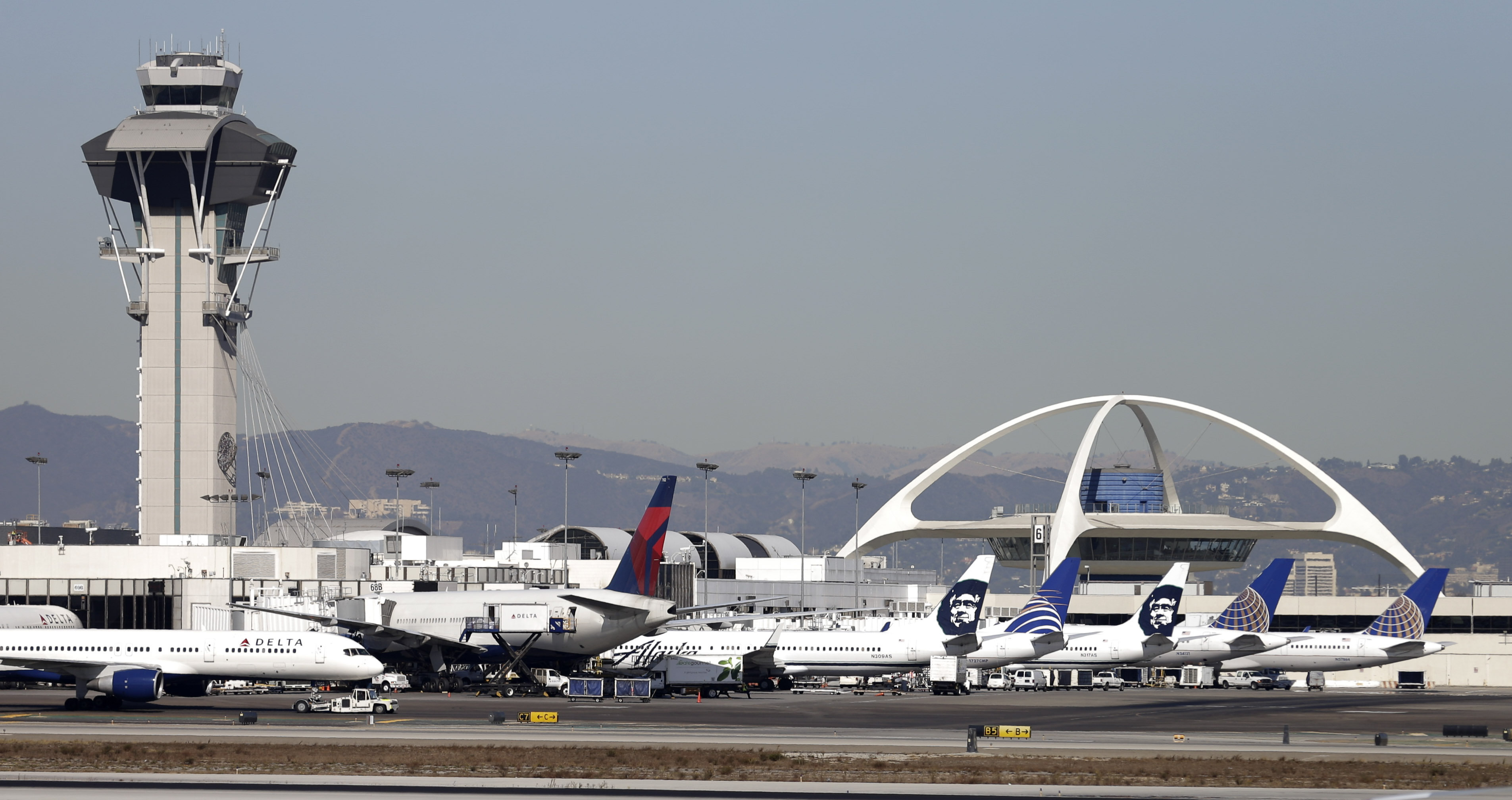 LAX cierra terminal 5 por remodelación para Juegos Olímpicos LA 2028 ...