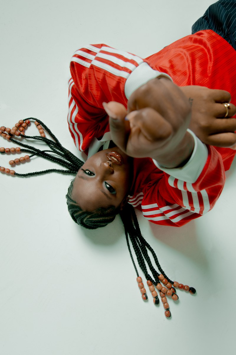 J Noa, la nueva cara del rap dominicano - La Opinión