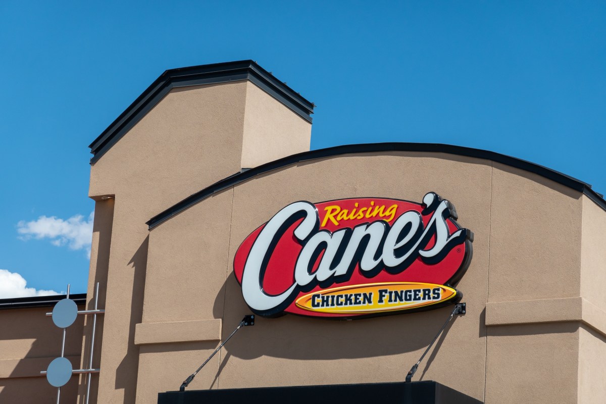 Raising Cane's se expandirá con 7 nuevas tiendas en octubre - La Opinión