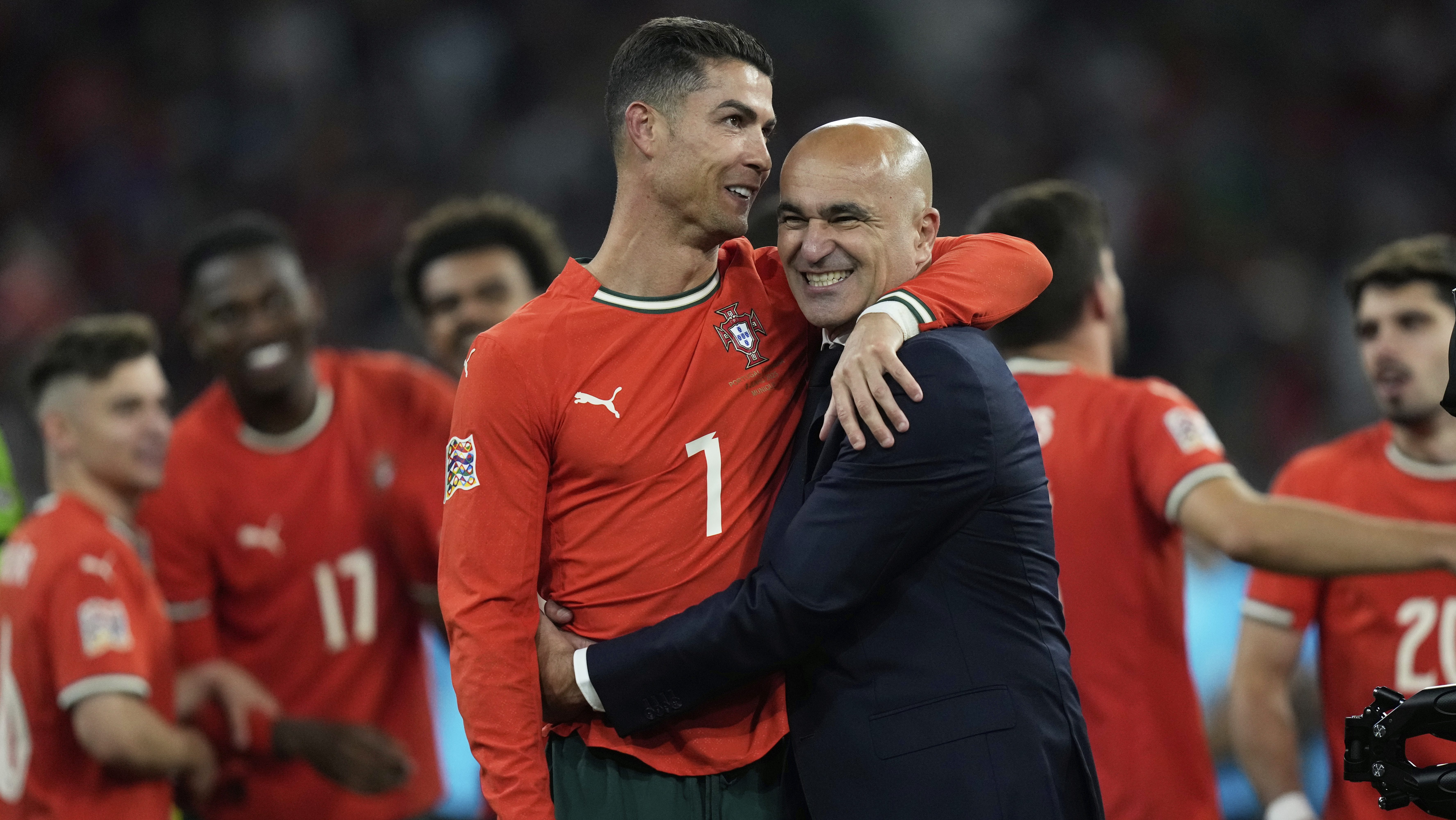 DT de Portugal opina sobre el encuentro de Cristiano Ronaldo con Donald ...