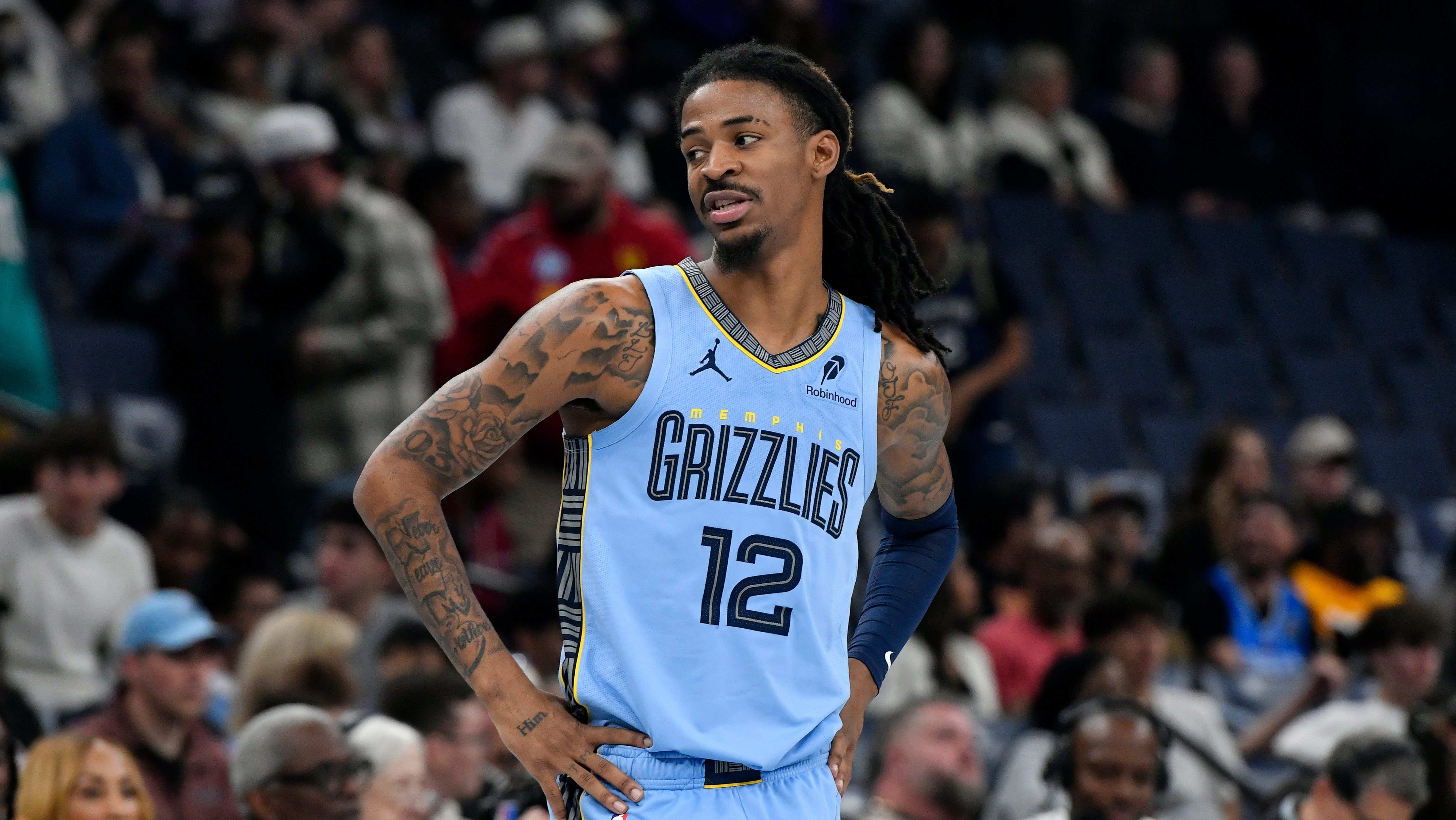 Ja Morant, suspendido por los Memphis Grizzlies - La Opinión