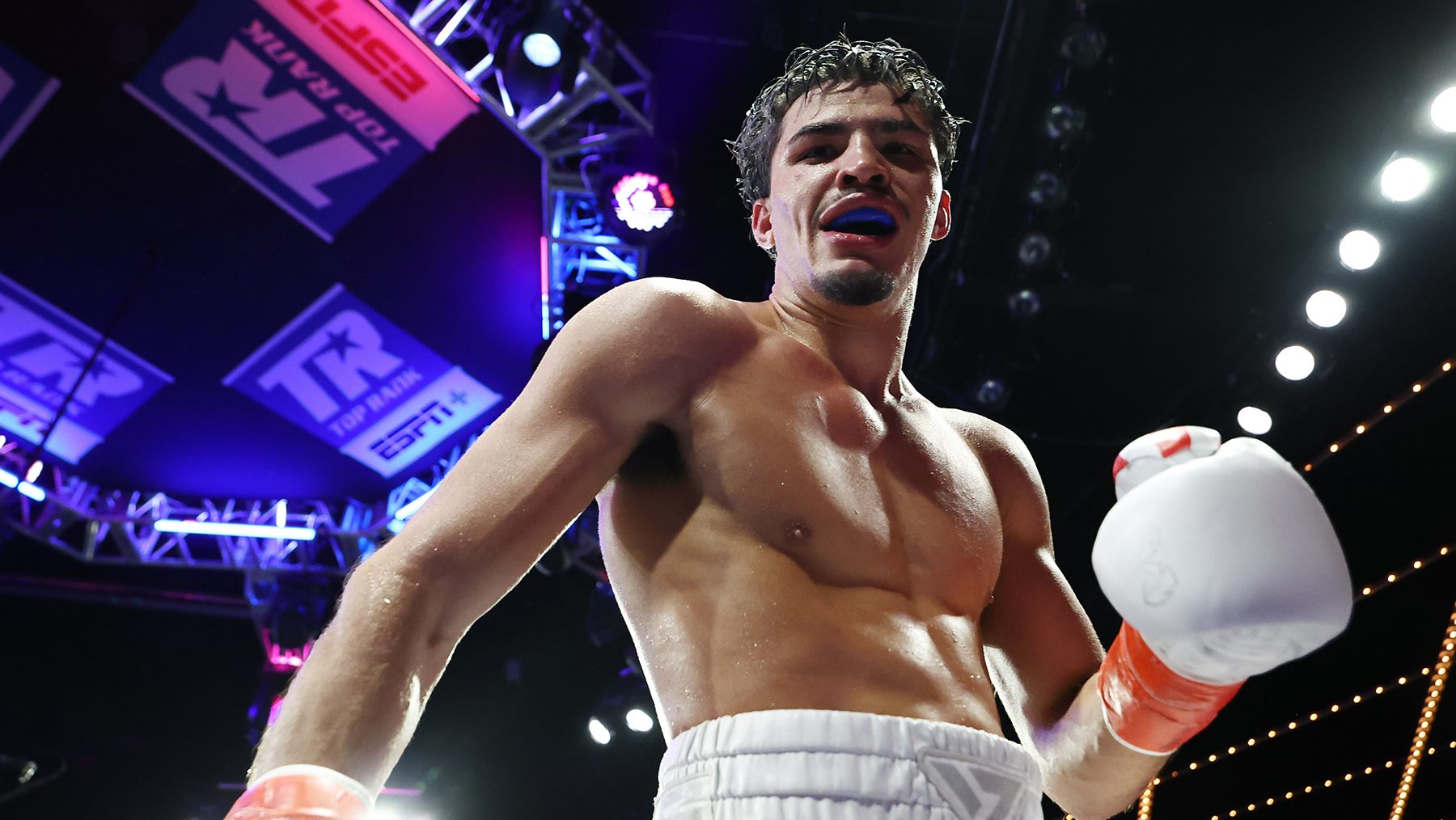 Xander Zayas: Pensé que la pelea entre Crawford y Canelo sería más ...