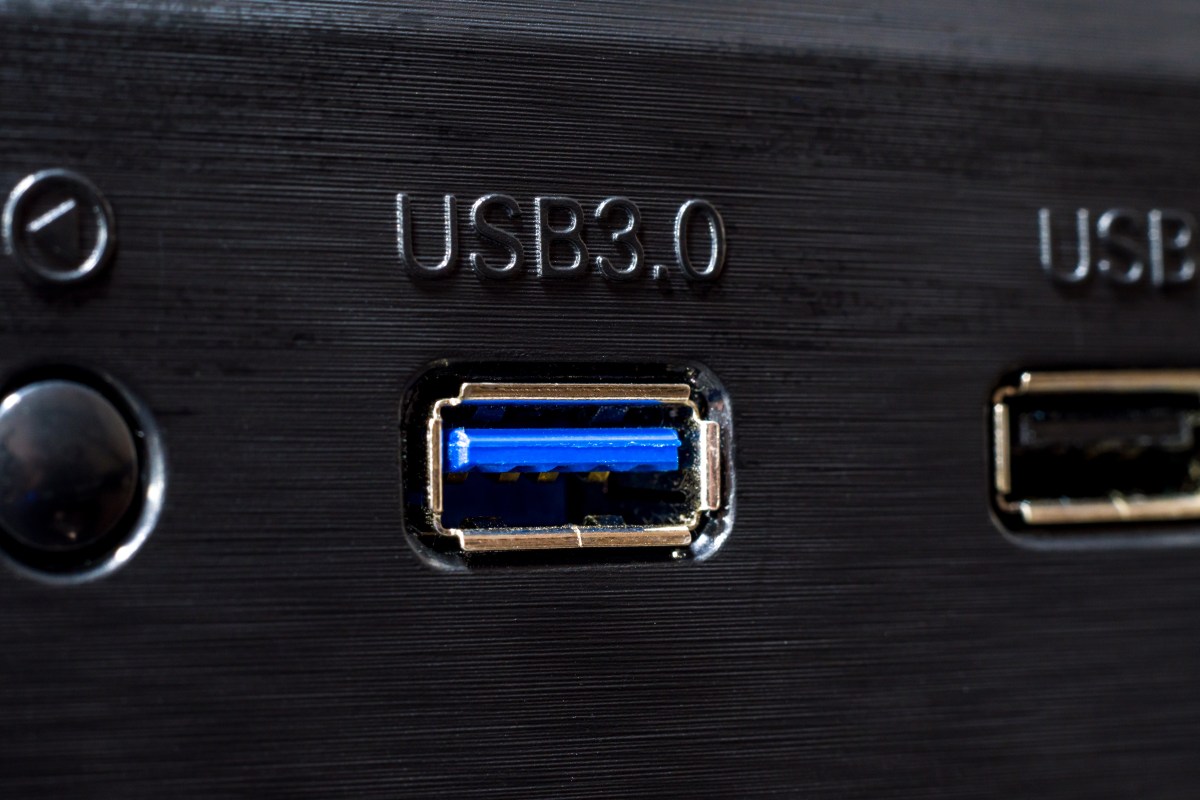 ¿Sabes qué significa el color de tus puertos USB? La guía definitiva ...