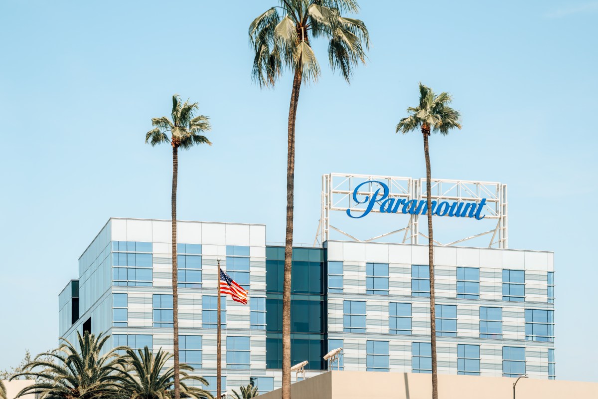 Paramount le ofrece un millonario acuerdo a Warner Bros y compite con ...