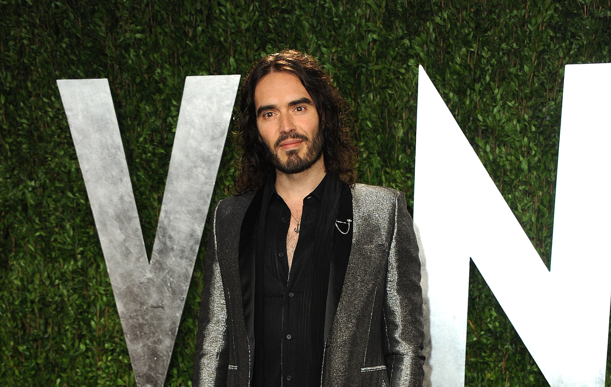Russell Brand criticó la relación de Katy Perry y Justin Trudeau - La ...