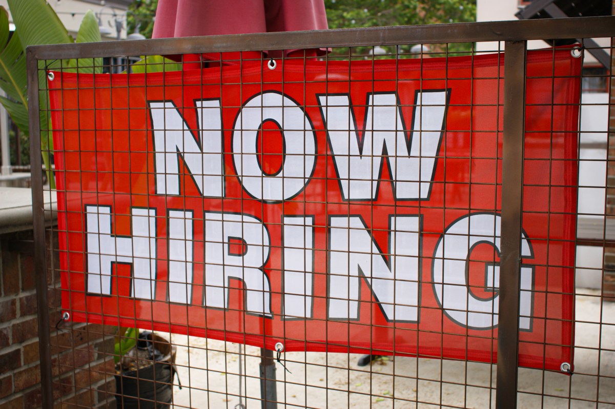 Datos de ADP revelan pérdida de empleos en Estados Unidos - La Opinión