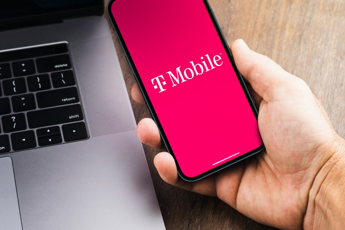T-Mobile estrena experiencia “exprés” para cambiar de operador - La Opinión