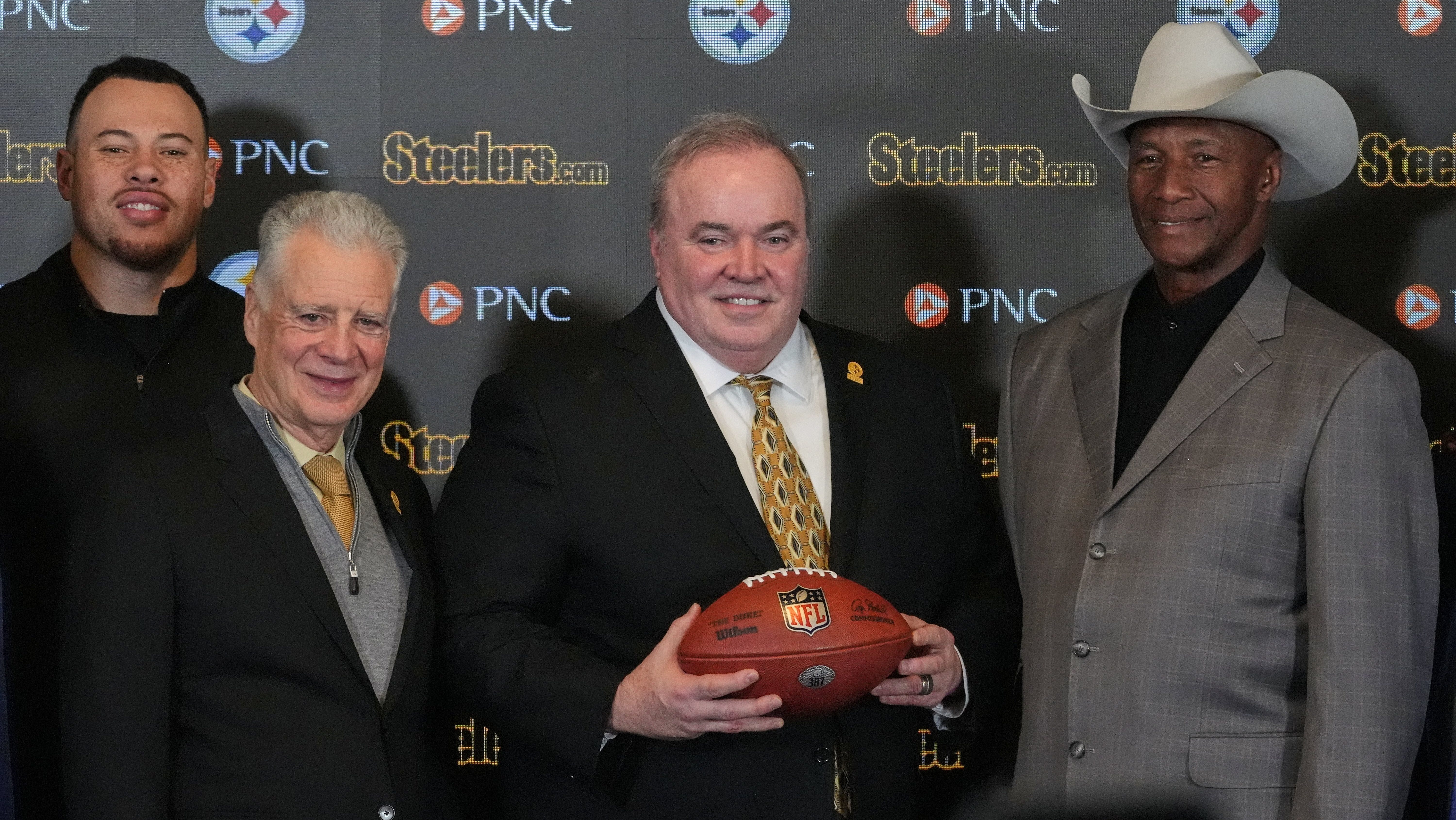 Mike McCarthy emociona a Pittsburgh: lágrimas, orgullo y un sueño ...