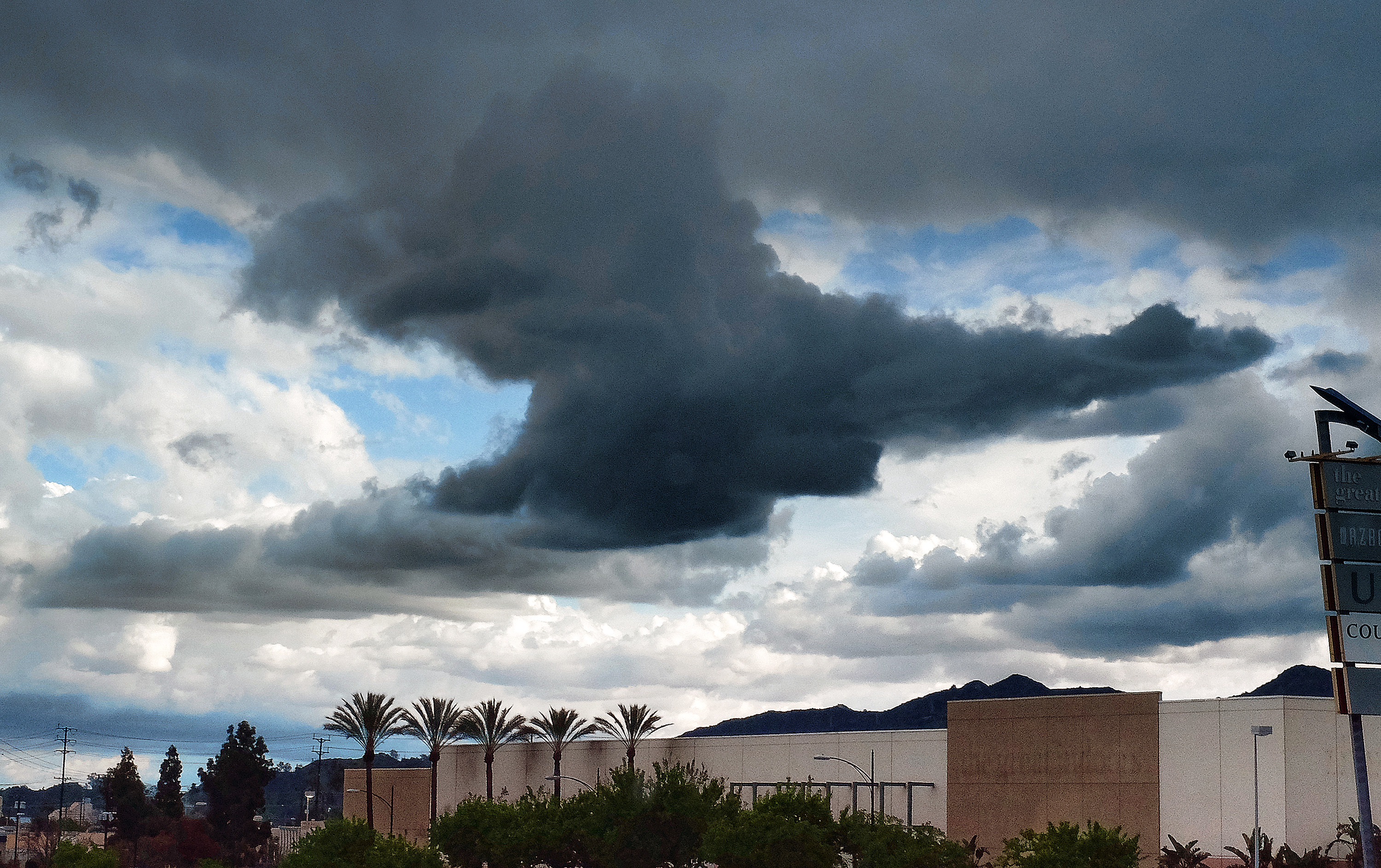 California bajo alerta por tormentas y riesgo de inundaciones este fin ...
