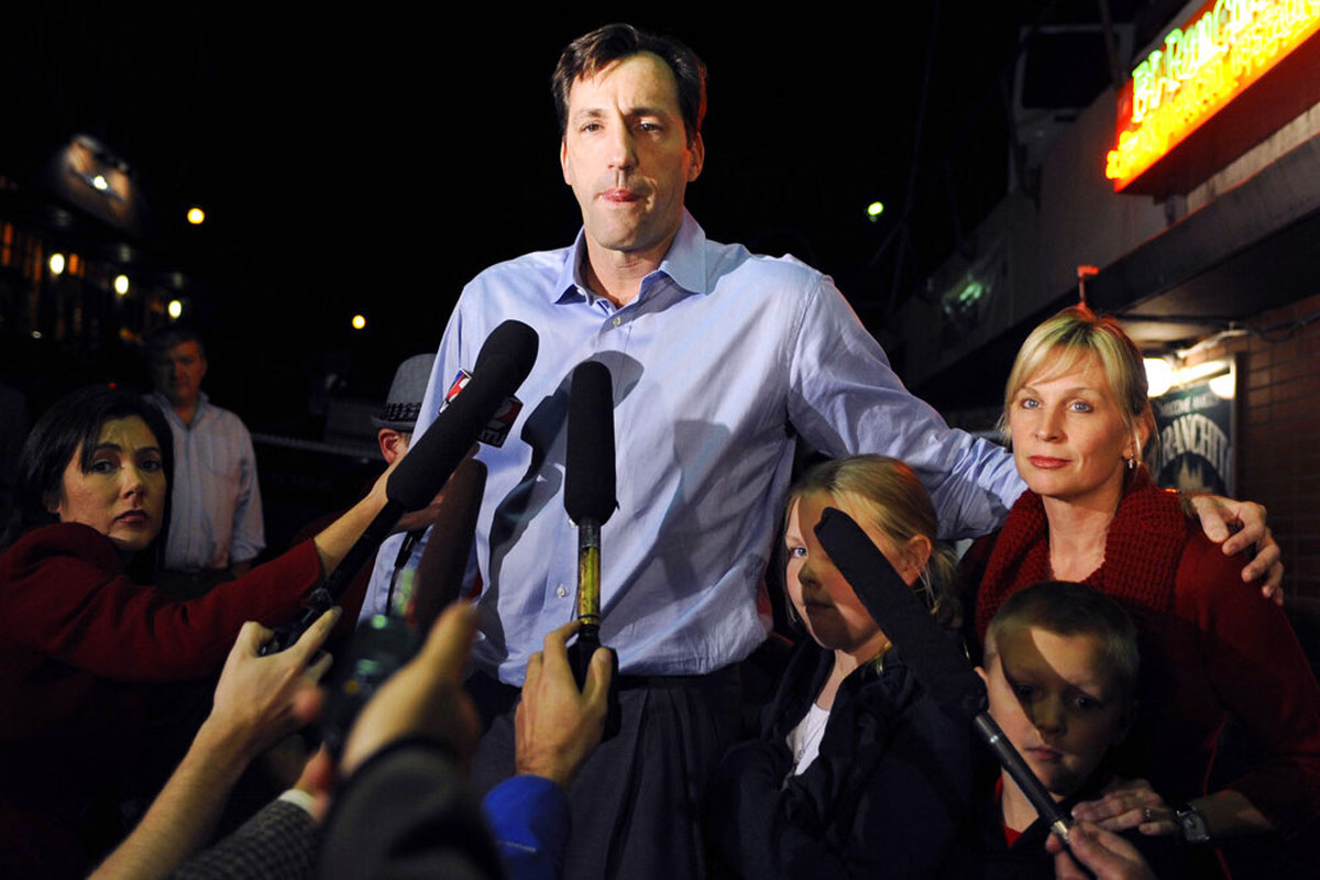 Chris Dudley, exjugador de la NBA, se postula como aspirante ...