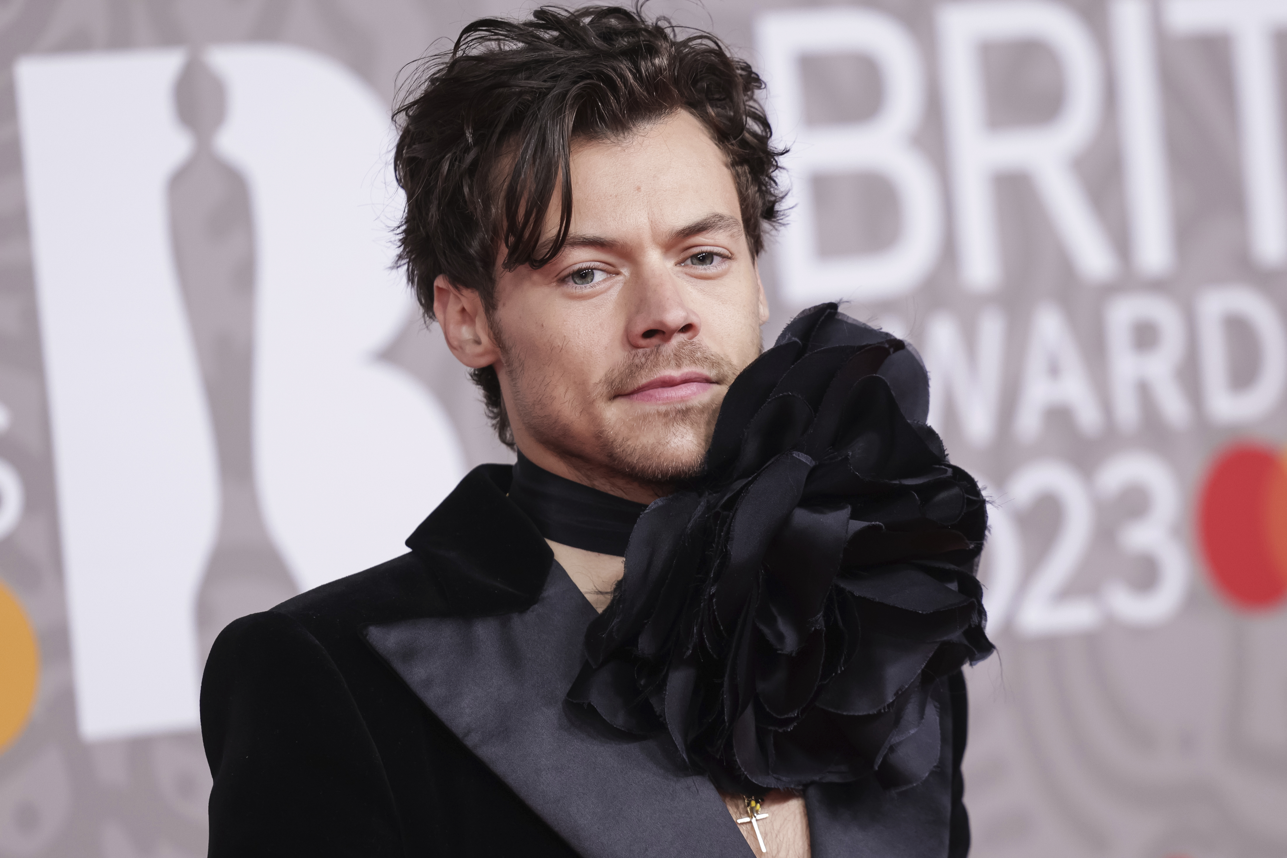 Harry Styles marca su regreso a la música con el lanzamiento de ...