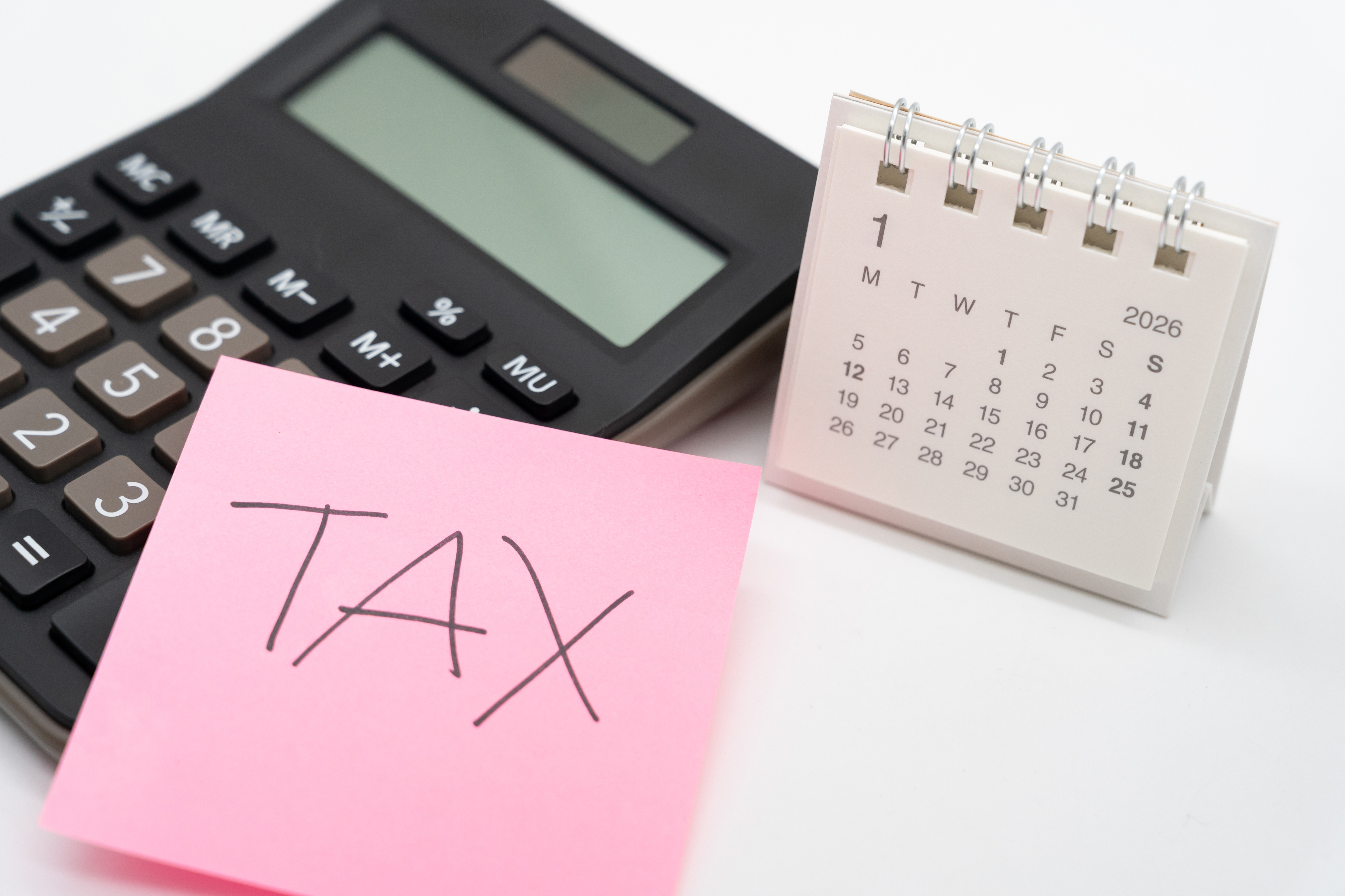 IRS: temporada de impuestos 2026 inicia el 26 de enero - La Opinión