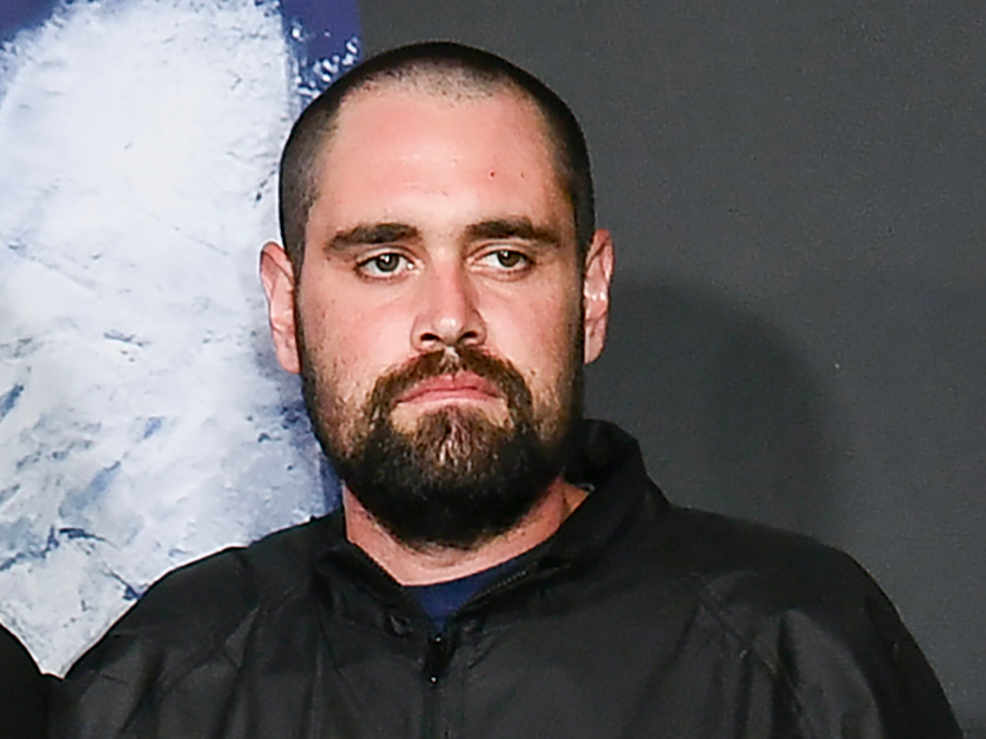 Nick Reiner ya no está bajo vigilancia por riesgo de suicidio - La Opinión