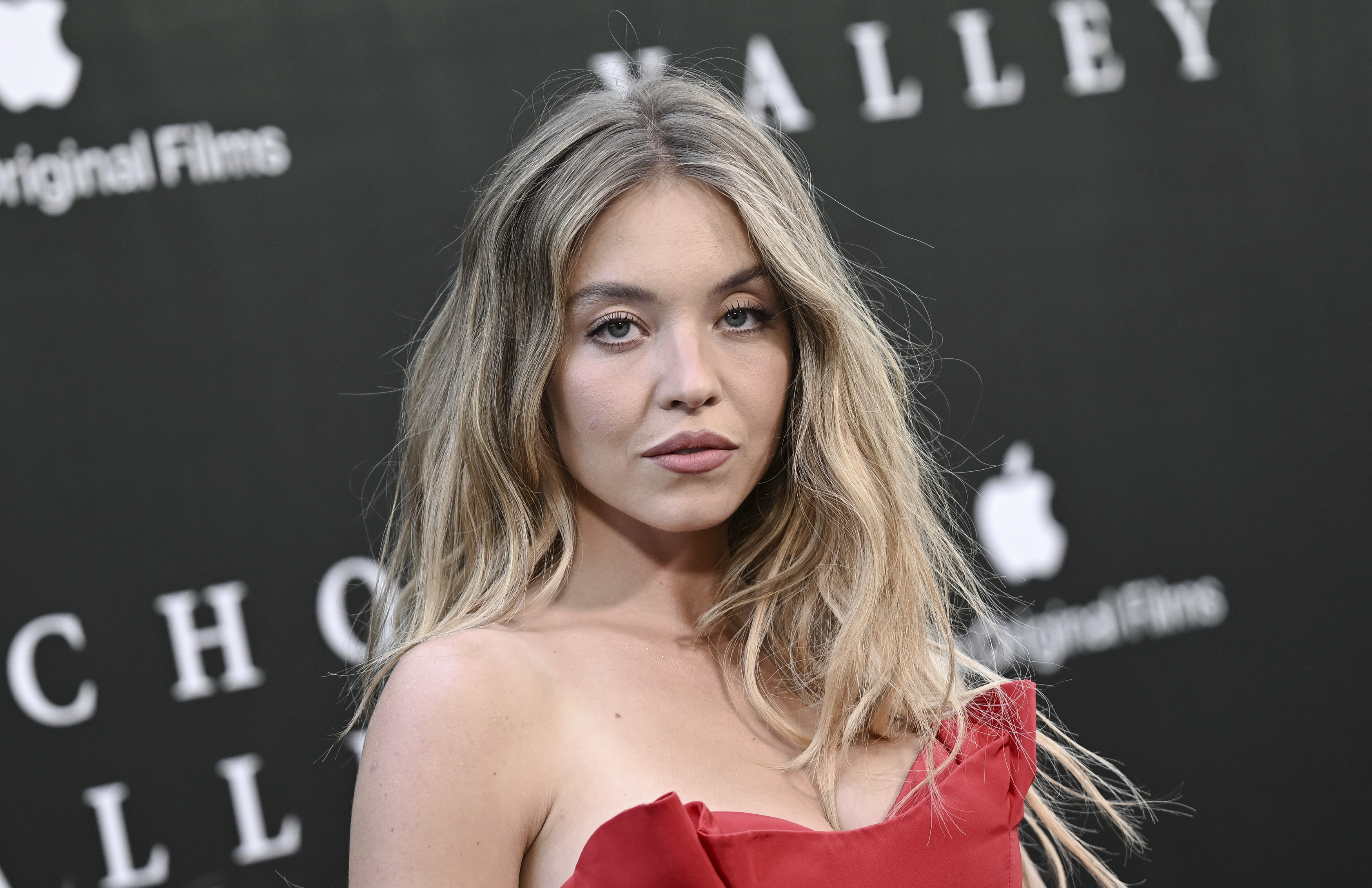 “Atlético y extrovertido”: Sydney Sweeney revela las cualidades de su ...