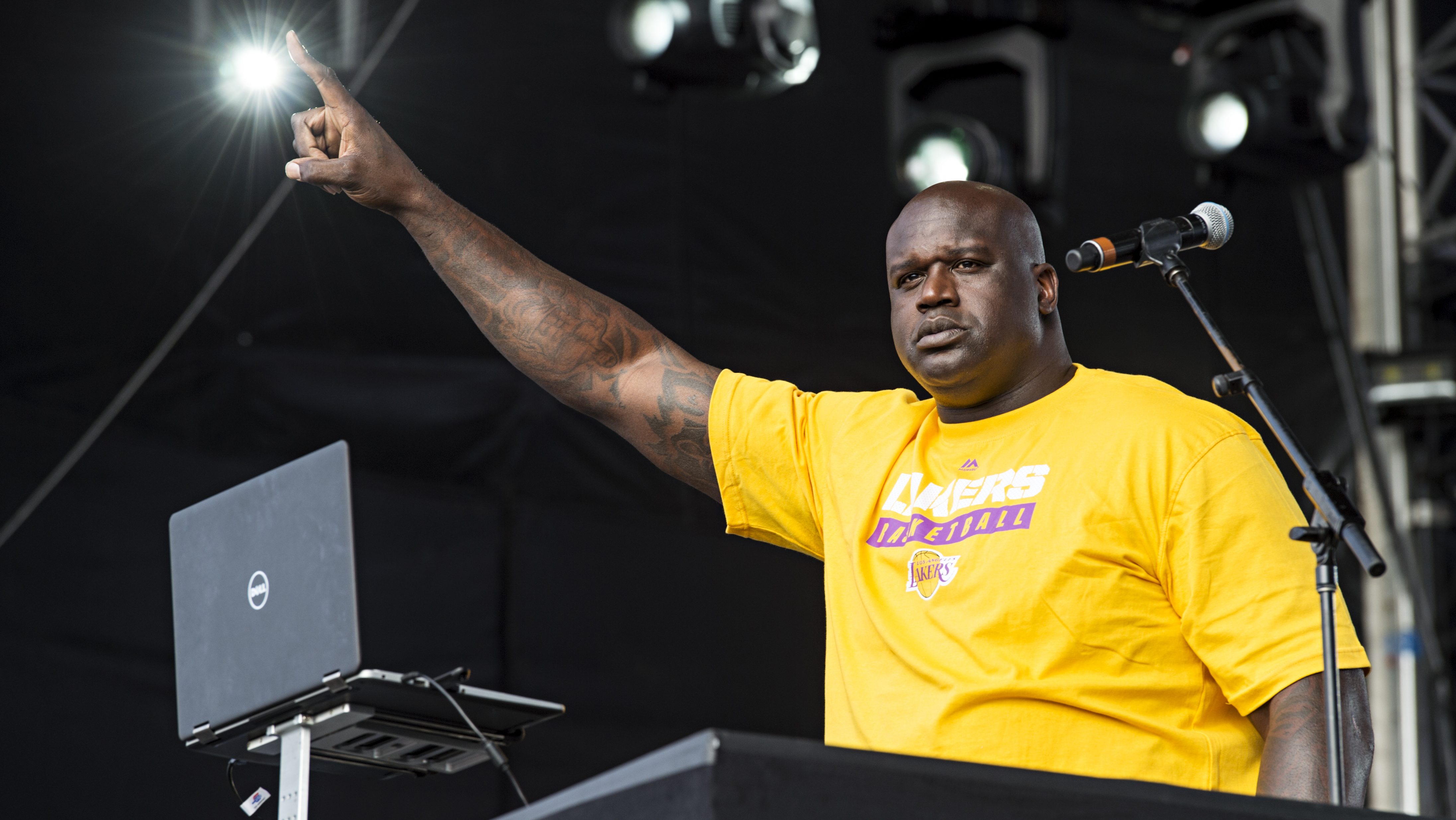 Shaquille O’Neal destaca el aporte de los latinos en la NBA - La Opinión