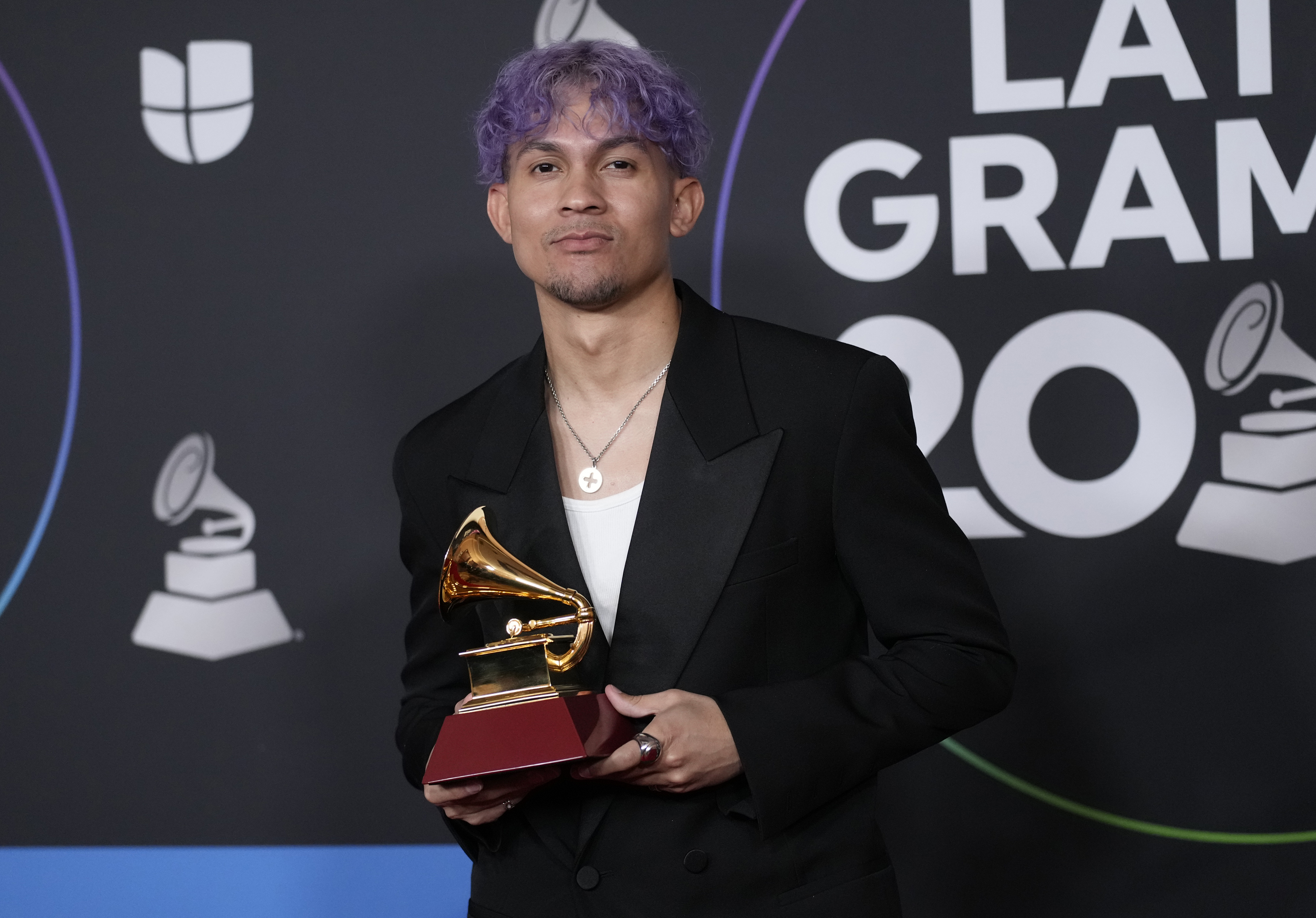 Tainy se disculpa con Cazzu por la controversia de la canción ‘Rosita ...