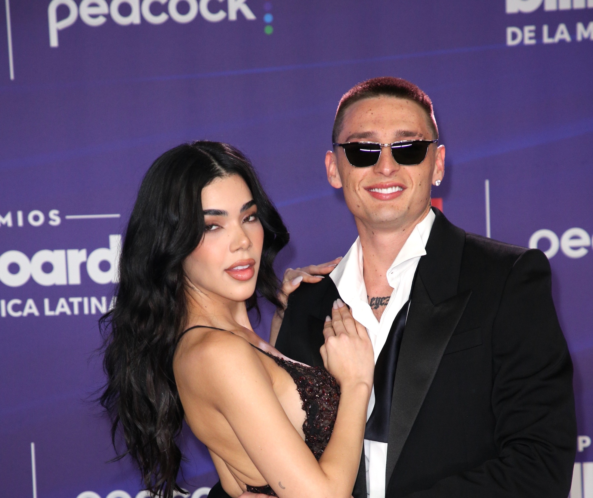 Romance y aventura: Así celebraron Kenia Os y Peso Pluma San Valentín ...