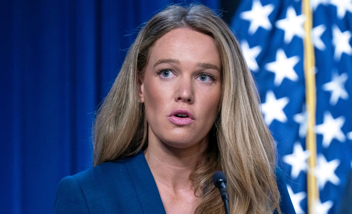 Tricia McLaughlin dejará su cargo en DHS en medio de críticas - La Opinión