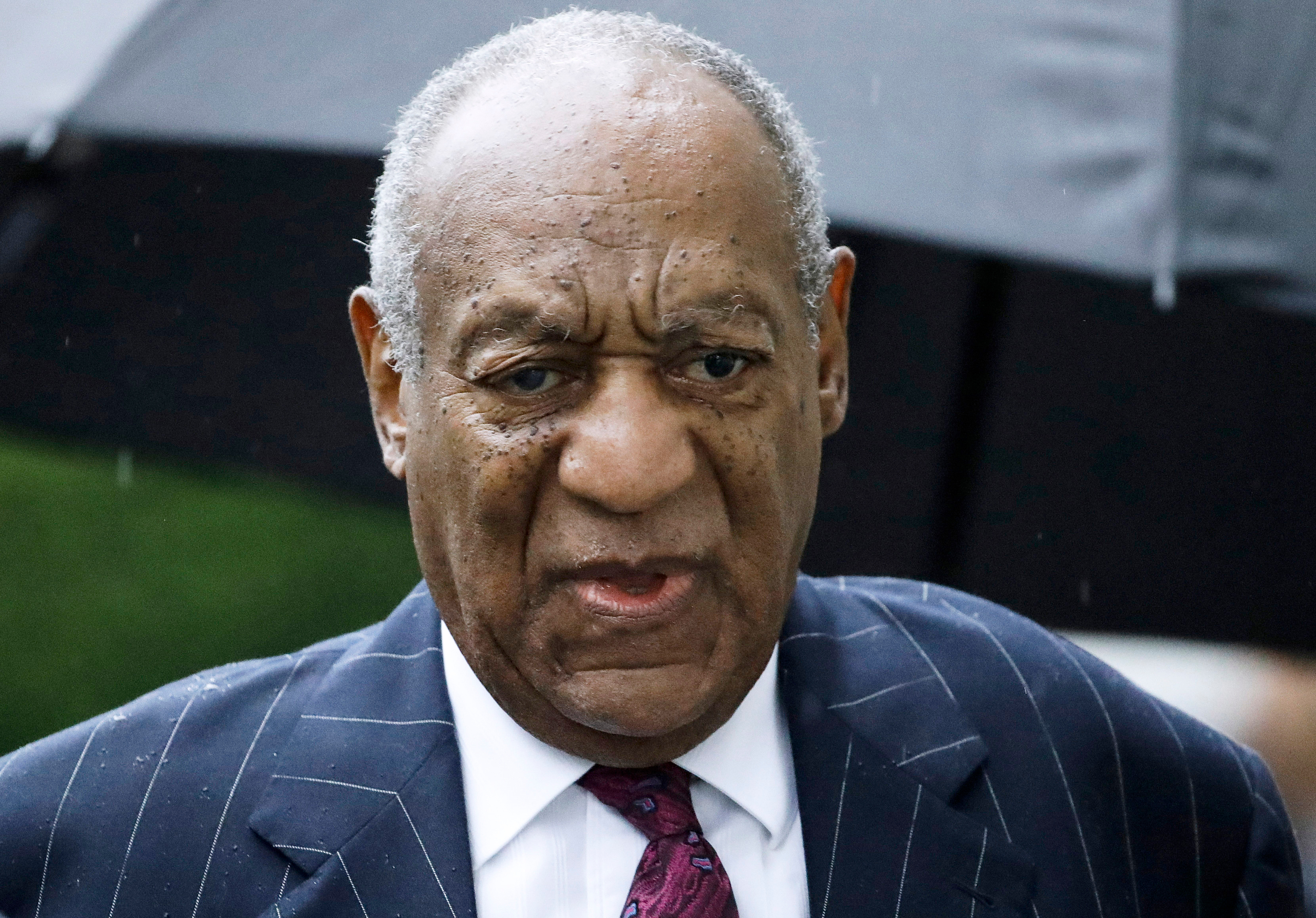 Bill Cosby sufre un nuevo revés judicial y es condenado a pagar una ...