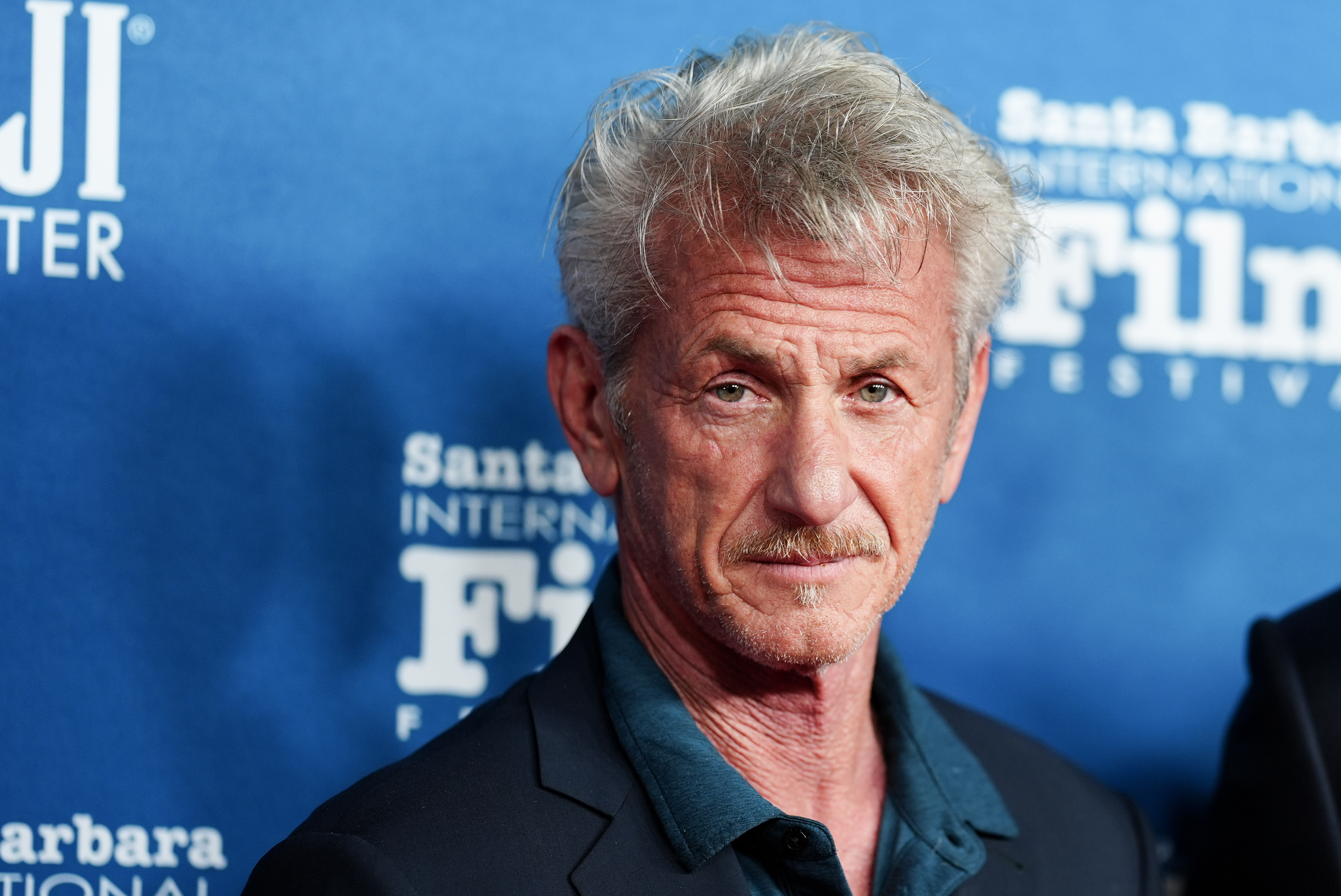 ¿Por qué Sean Penn no estuvo presente en los Oscar? - La Opinión