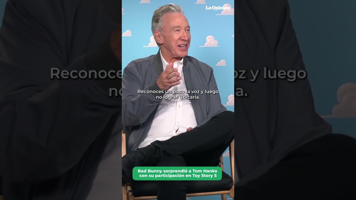 La sorpresa de Tom Hanks al enterarse de Bad Bunny en Toy Story 5 / La ...